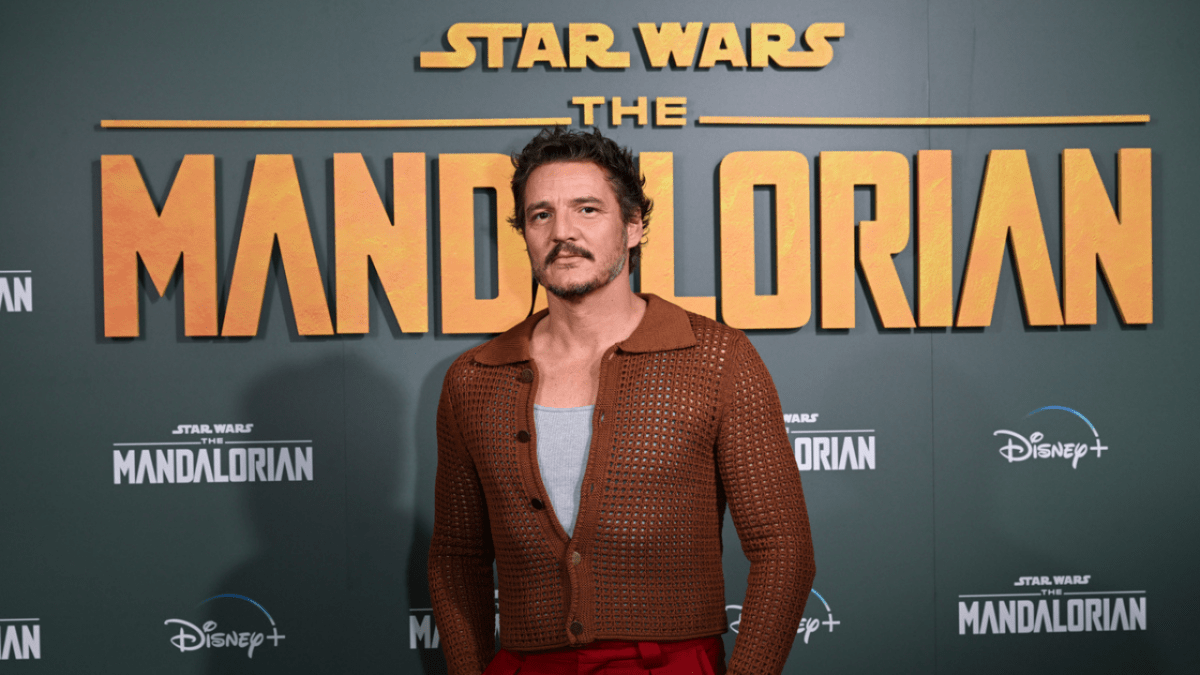 Marvel Confirms Fantastic Four Cast Of Pedro Pascal, Vanessa Kirby ...