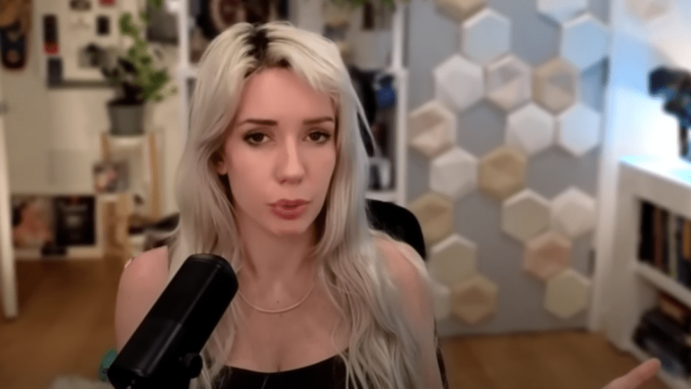 Santa Monica Studio Writer Alanah Pearce Claims Having A 2-Year Old Is ...