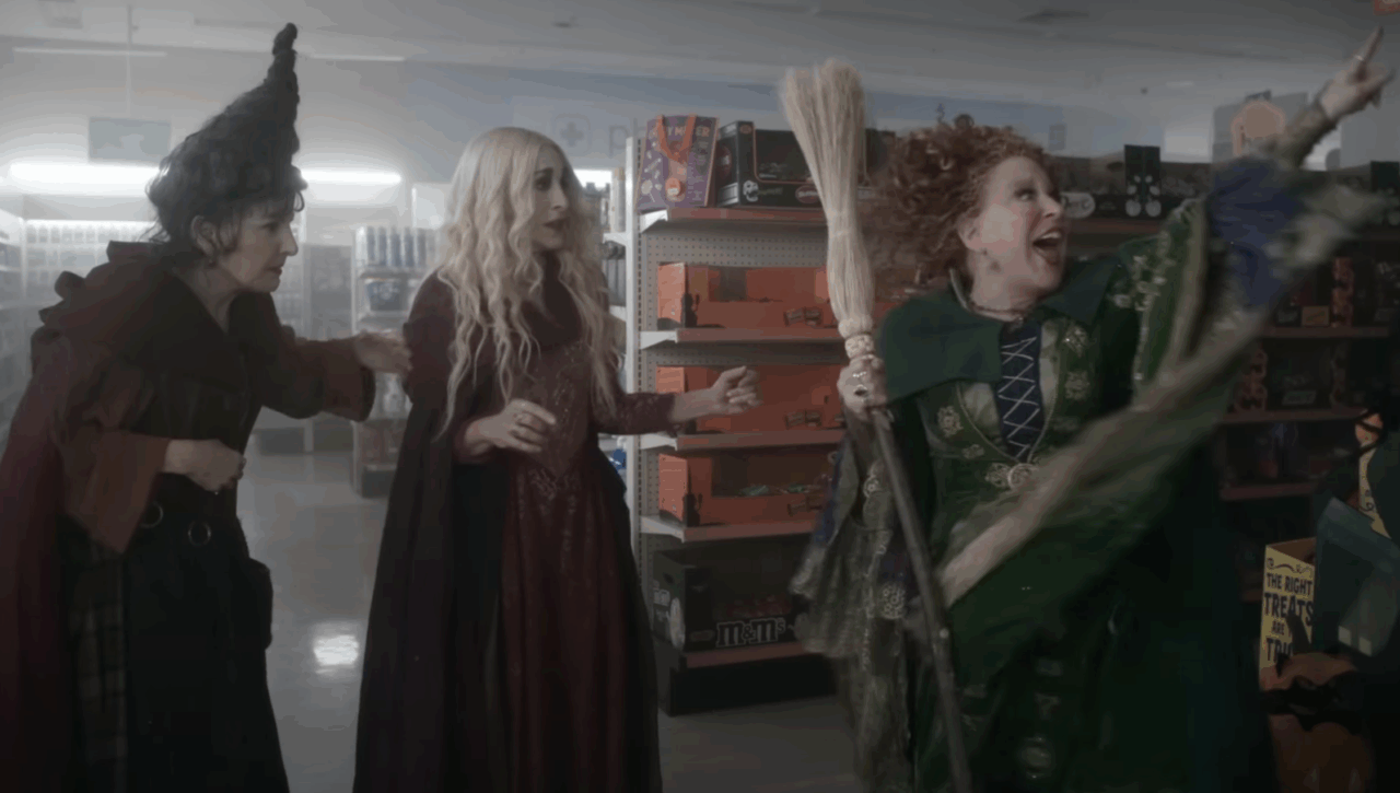Hocus Pocus 3 Still Happening, Cast Urges Disney to Move Faster