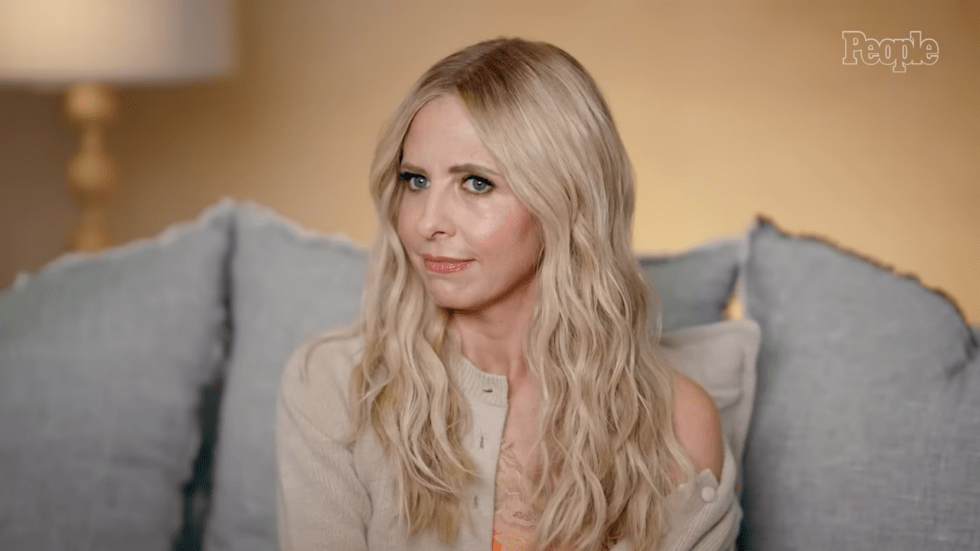 Sarah Michelle Gellar Hopes 'New Sunnydale' Pilot Doesn't Leak - Urges ...